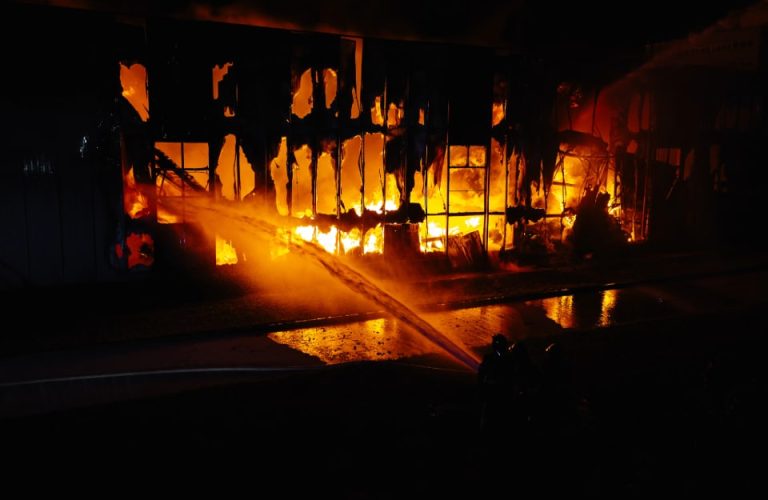 Che cos'è il flashover? - Le vernici ignifughe per il legno Firewall